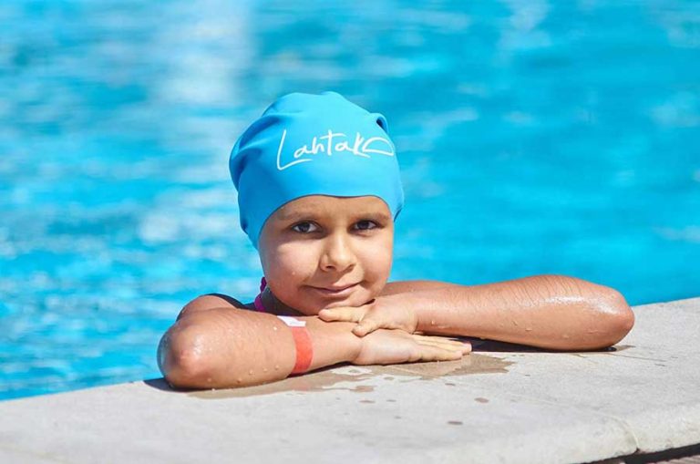 √ 10 Peralatan Renang yang Perlu Dimiliki beserta Gambarnya