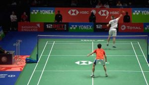 √ Cara Melakukan Pukulan Backhand Bulu Tangkis yang Benar