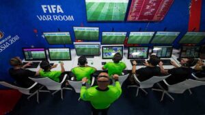 √ Mengenal Apa Itu VAR dalam Sepak Bola