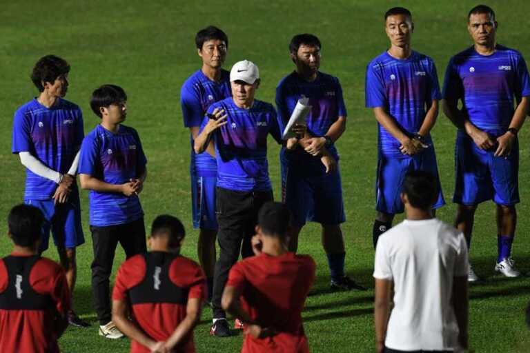 √ Contoh Program Latihan untuk Pemain Sepak Bola