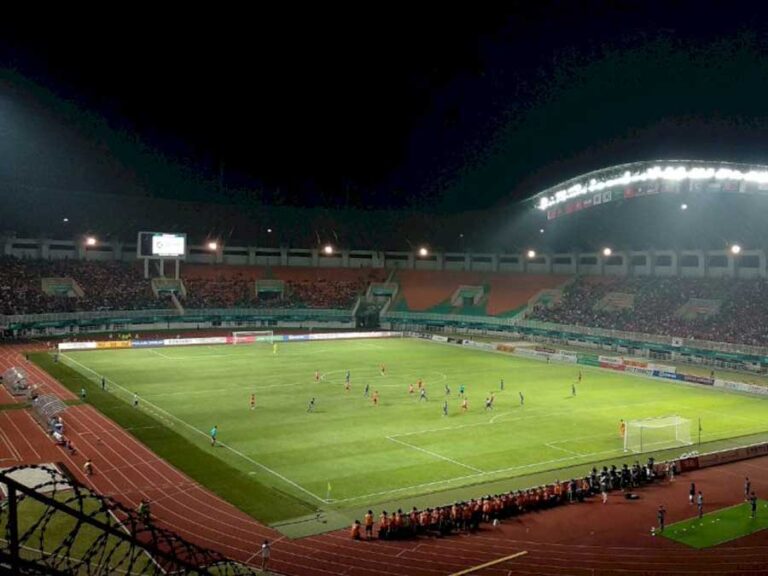 √ Kemegahan Stadion Pakansari Bogor beserta Fasilitasnya!